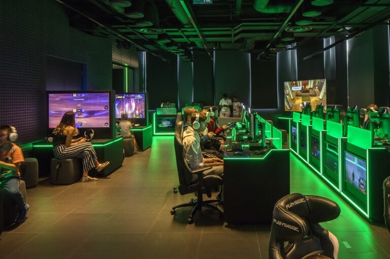 A Family Friendly Day Out | Oxford Street