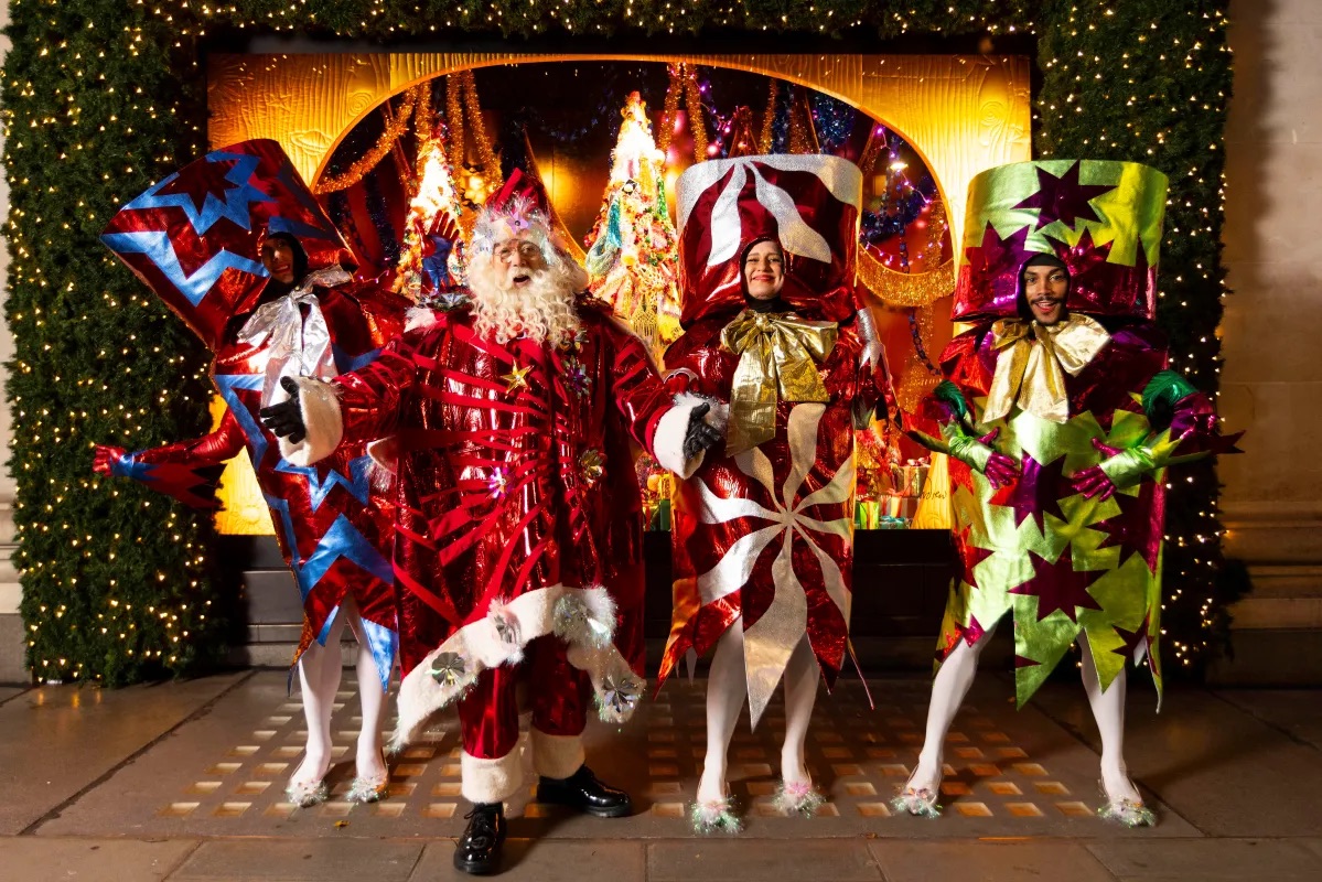 Check Out The Festivities At Selfridges This Christmas | Oxford Street